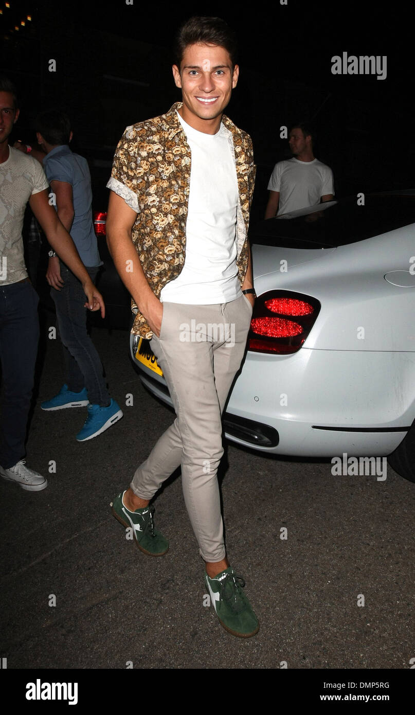 Faces nightclub essex outside hi-res stock photography and images - Alamy