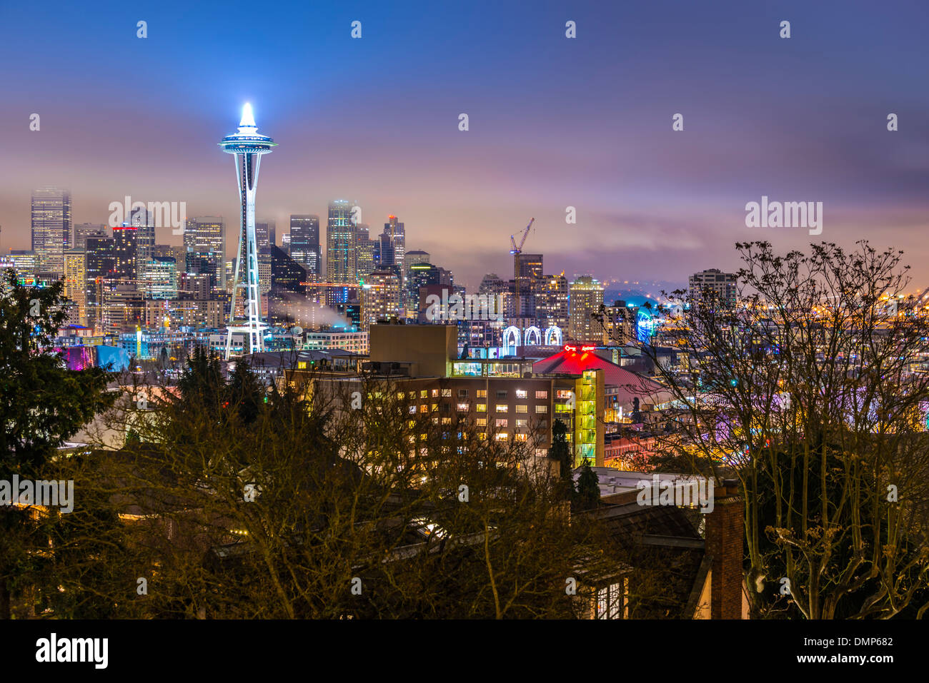 Seattle skyline at night Stock Photo - Alamy