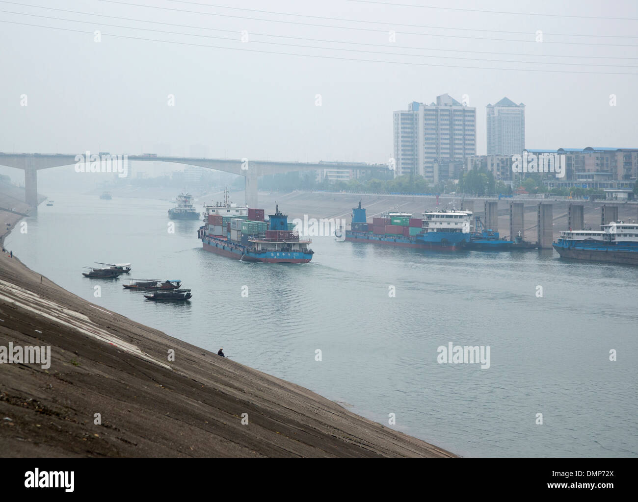 Yangtze River Pollution
