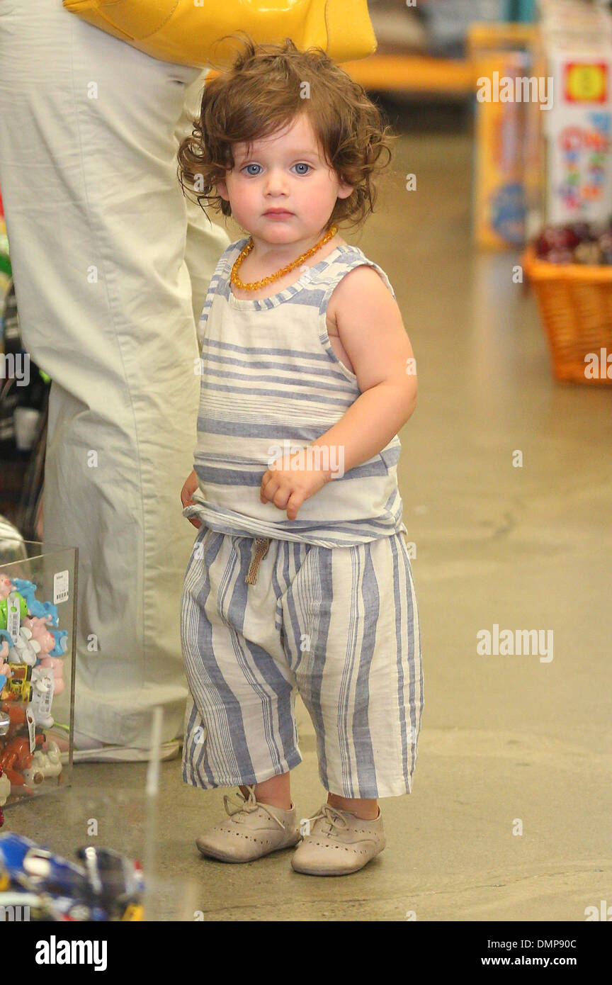 Skyler berman rachel zoe and her hi-res stock photography and images ...