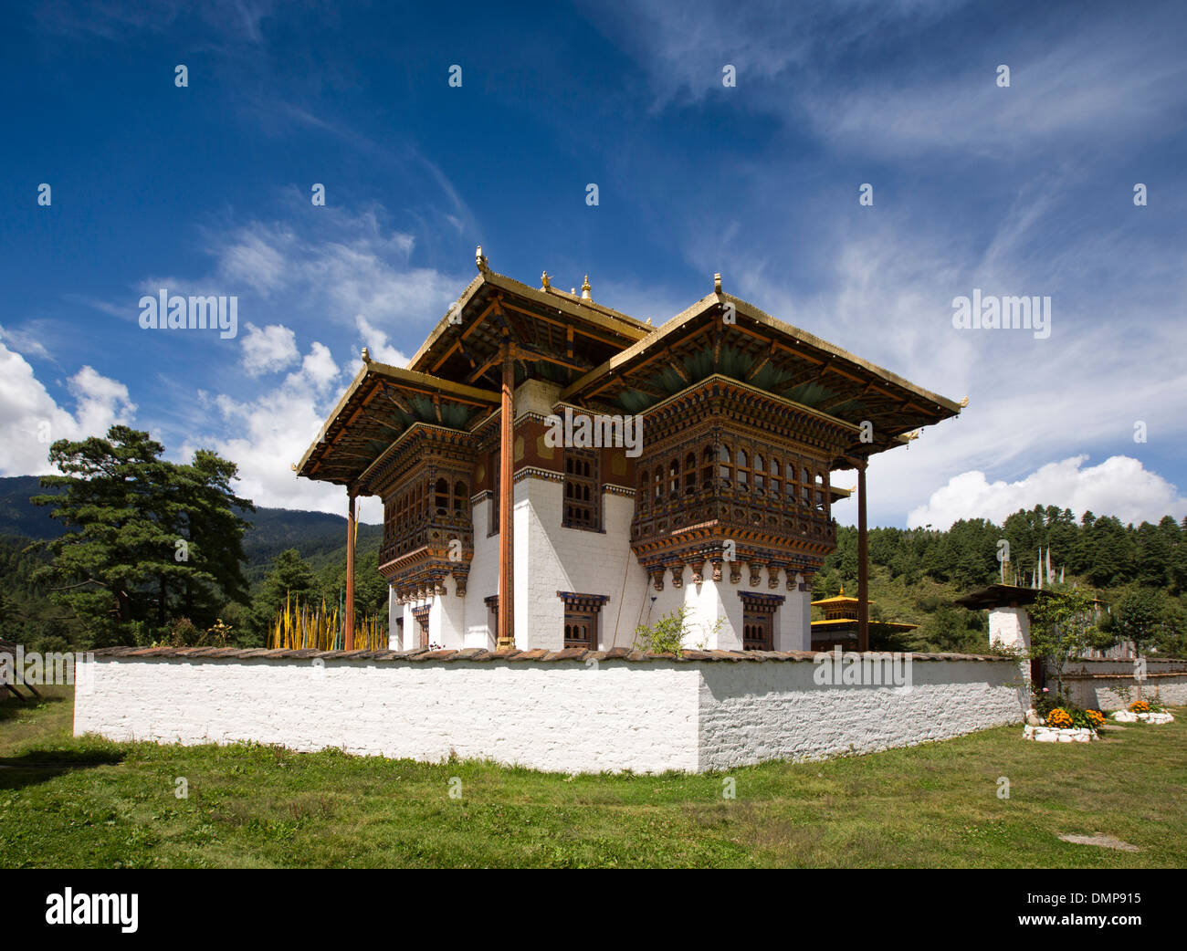 Kurjey lhakhang monastery hi-res stock photography and images - Alamy