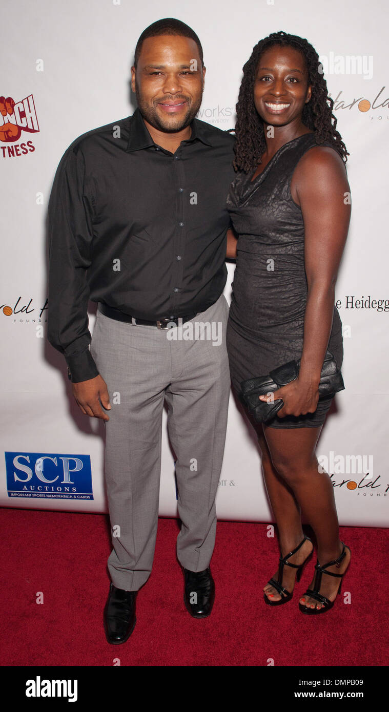 Anthony Anderson and Guest 12th Annual Harold Pump Foundation Gala at ...