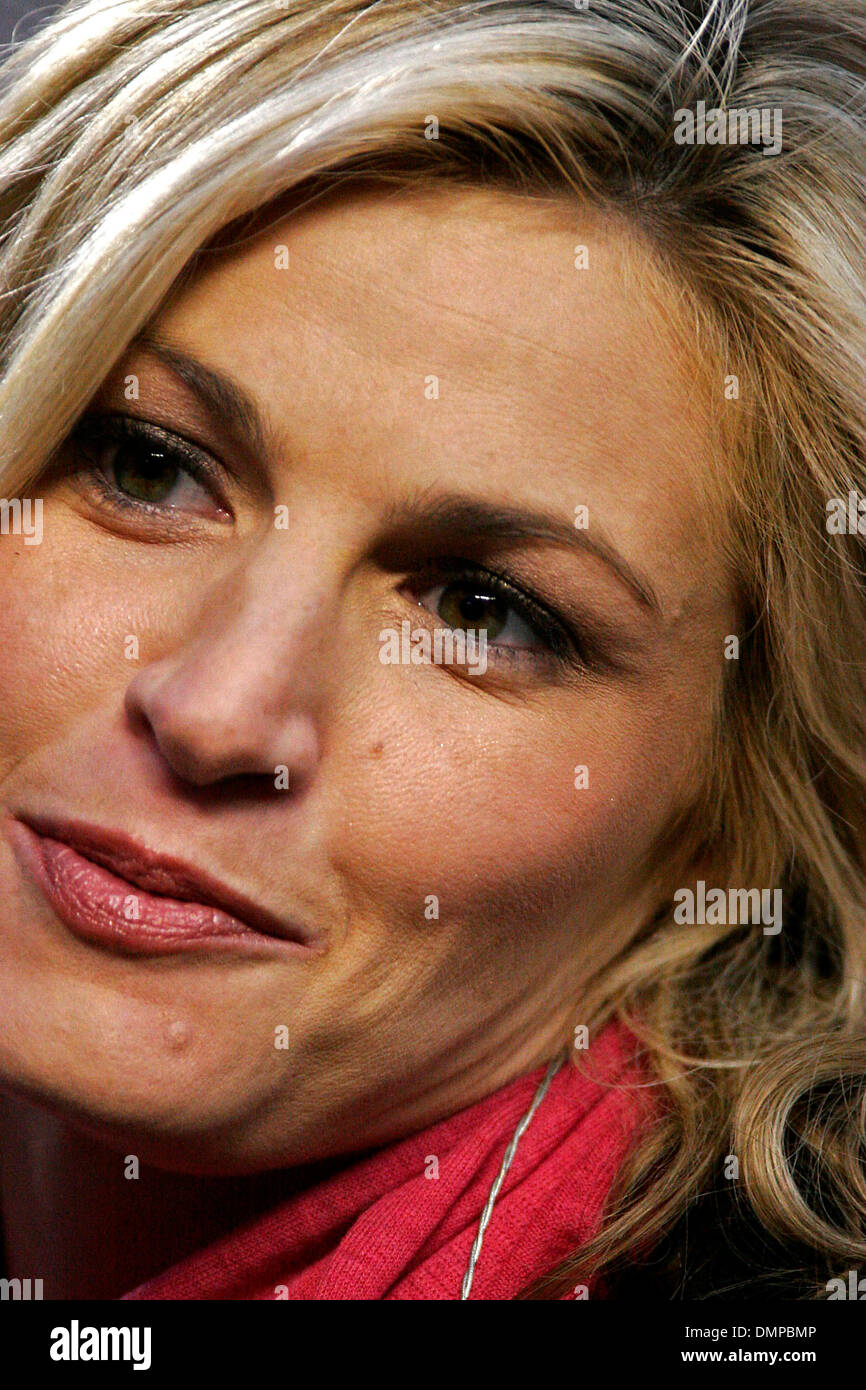 Oct. 17, 2009 - Tuscaloosa, Alabama, U.S - 17October2009: Erin Andrews ...