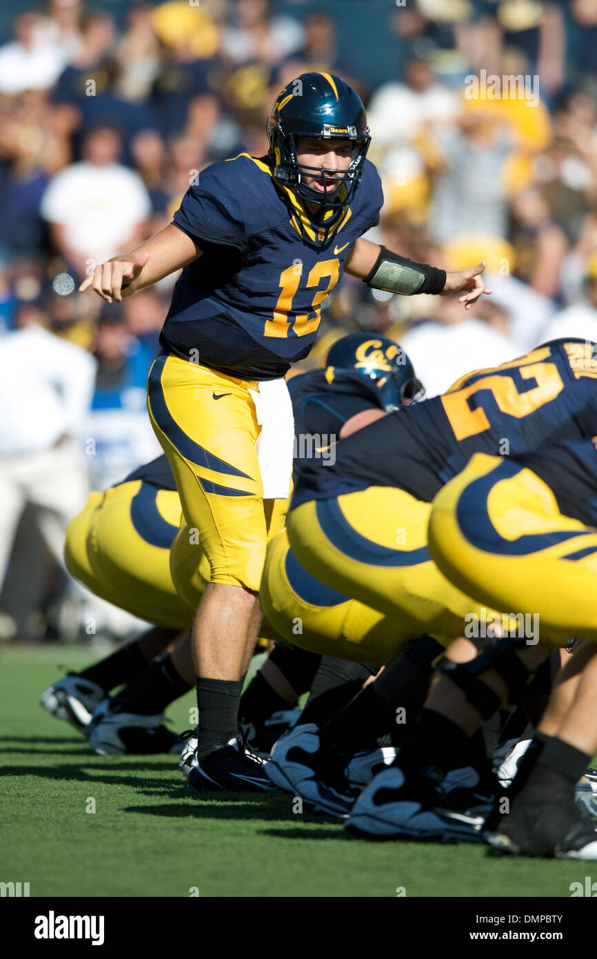 Oct. 24, 2009 - Berkeley, California, U.S - 24 October 2009: Cal junior ...
