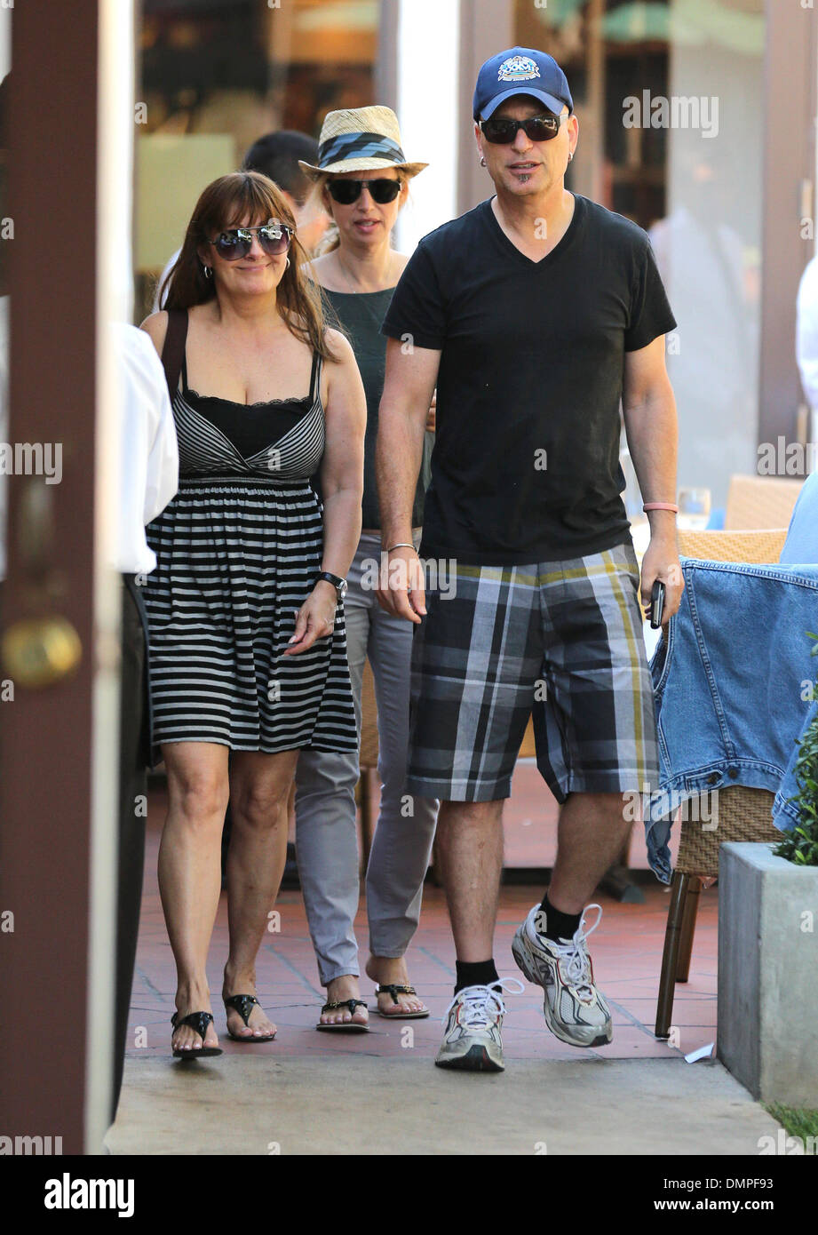 Howie Mandel and his wife Terry walk around Malibu Country Mart Los ...
