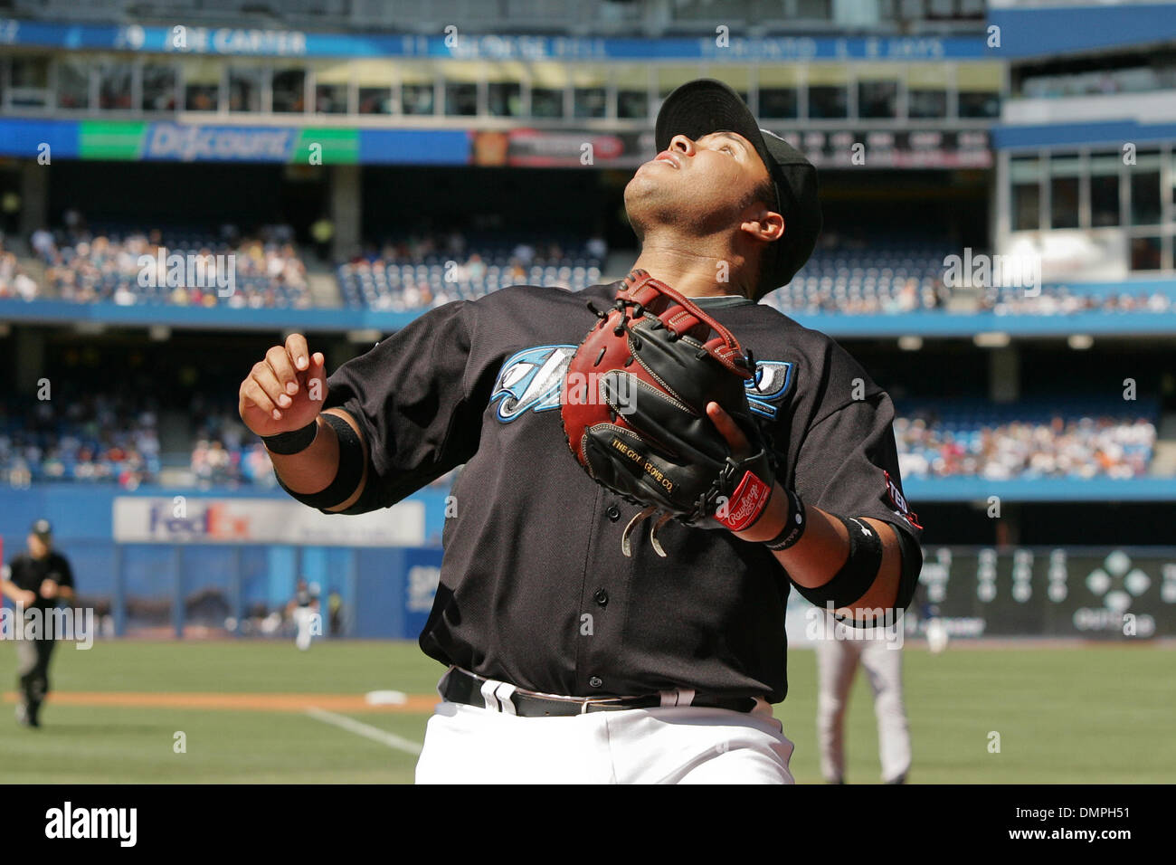 First basemen hi-res stock photography and images - Alamy