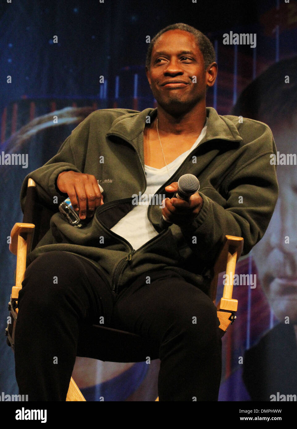 Tim russ star trek hi-res stock photography and images - Alamy