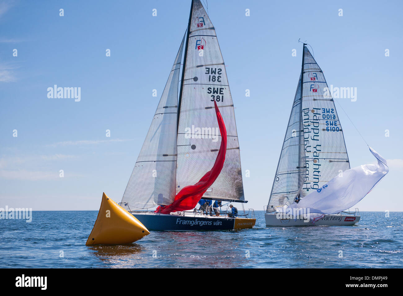 Competition crew hi-res stock photography and images - Alamy