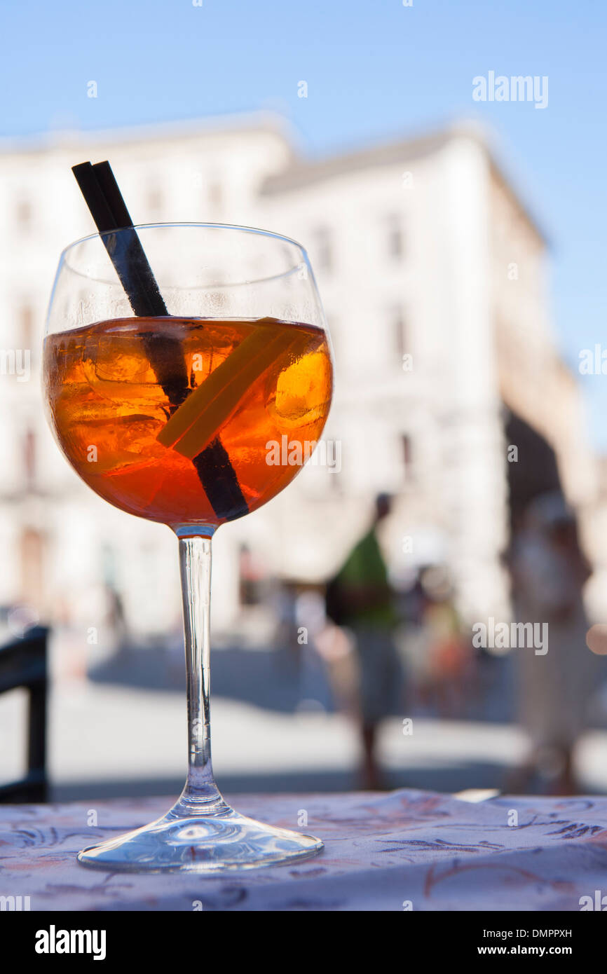 Aperol spritz hi-res stock photography and images - Alamy