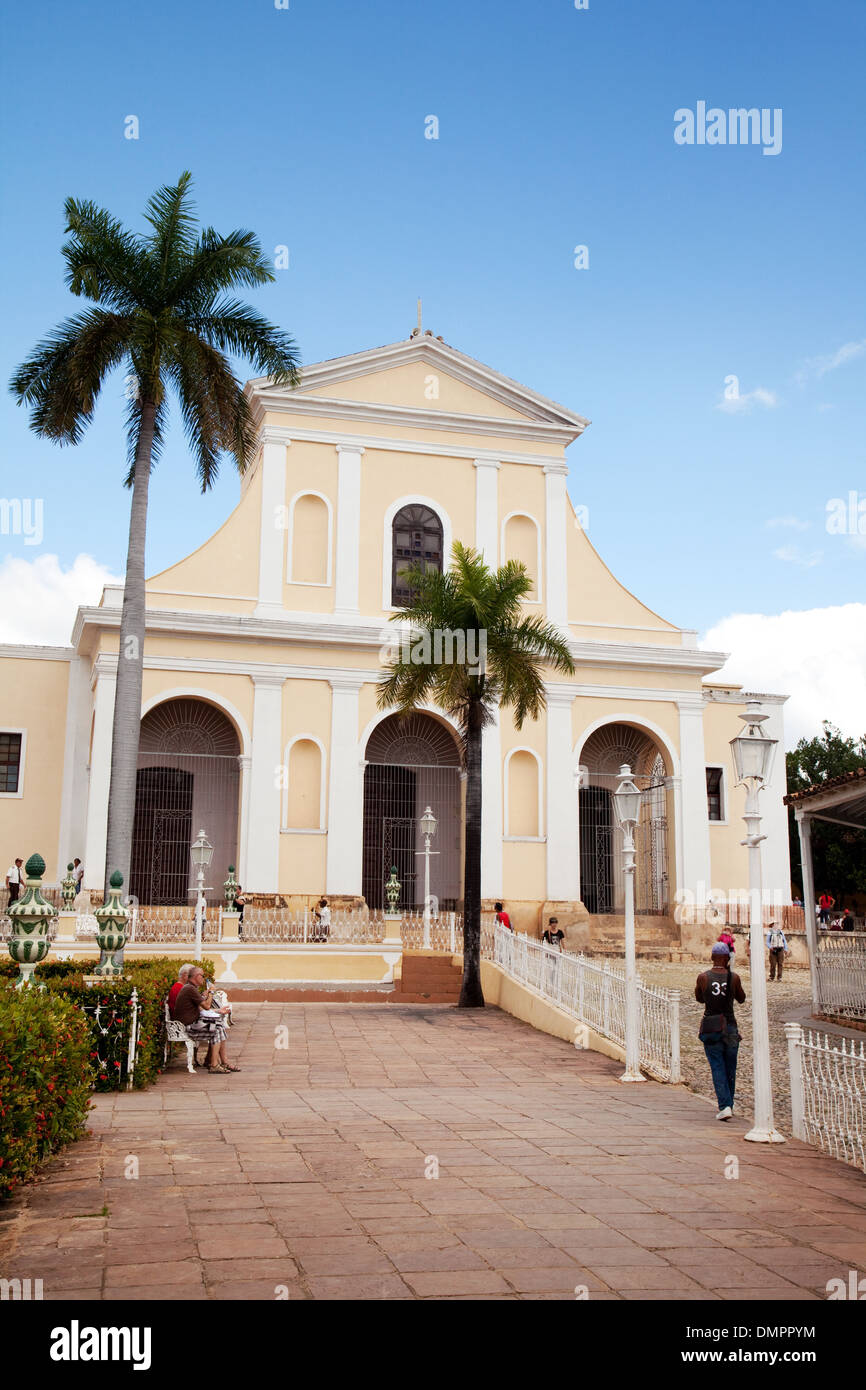 Cuba churches hi-res stock photography and images - Alamy