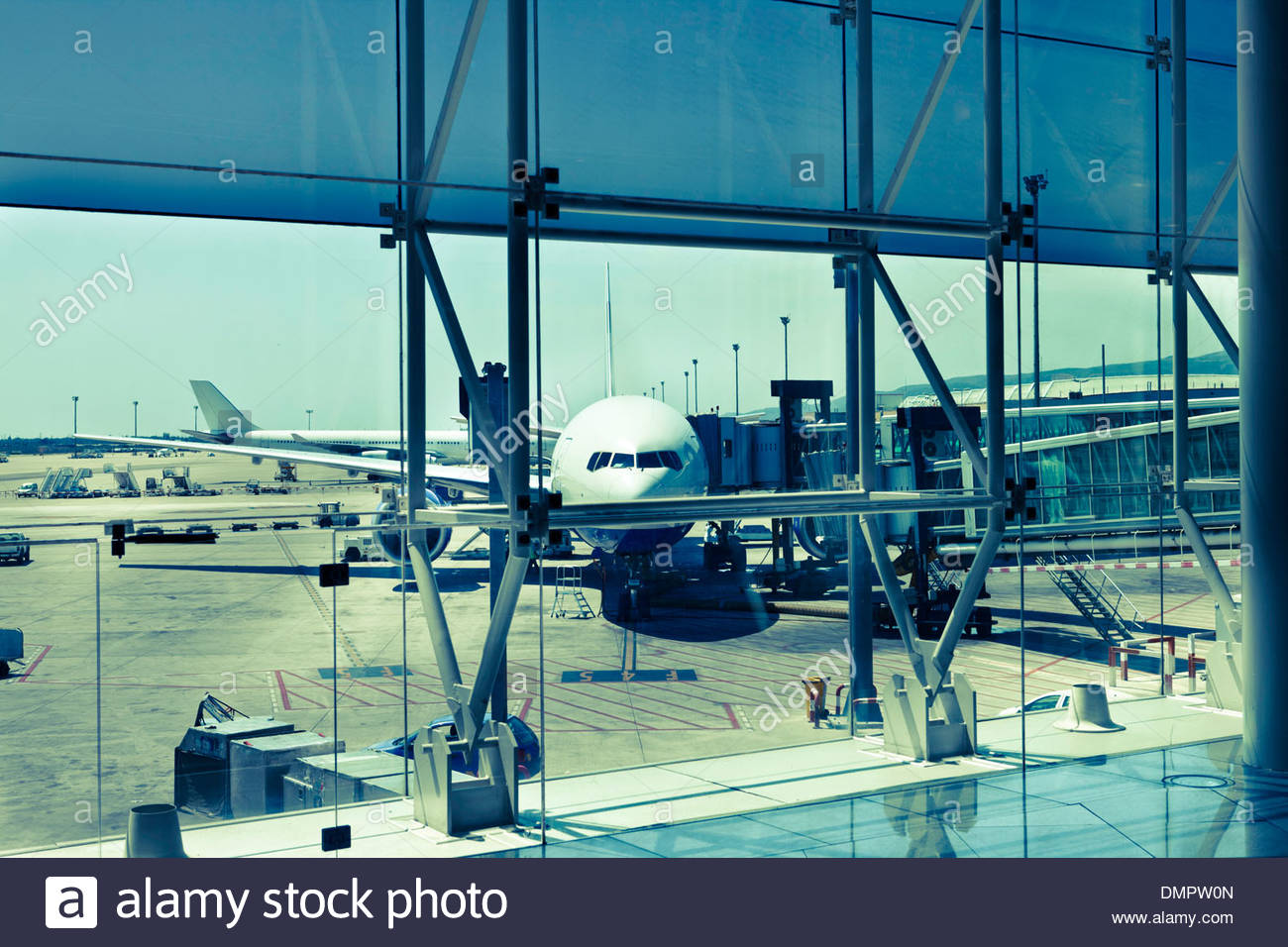 Terminal Gate High Resolution Stock Photography and Images - Alamy