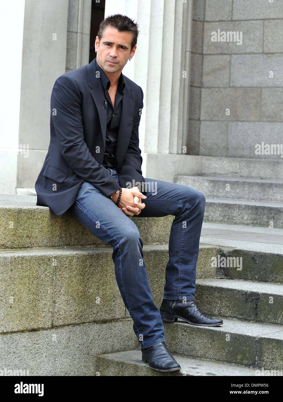 Colin Farrell poses outside Trinity College after being interviewed ...