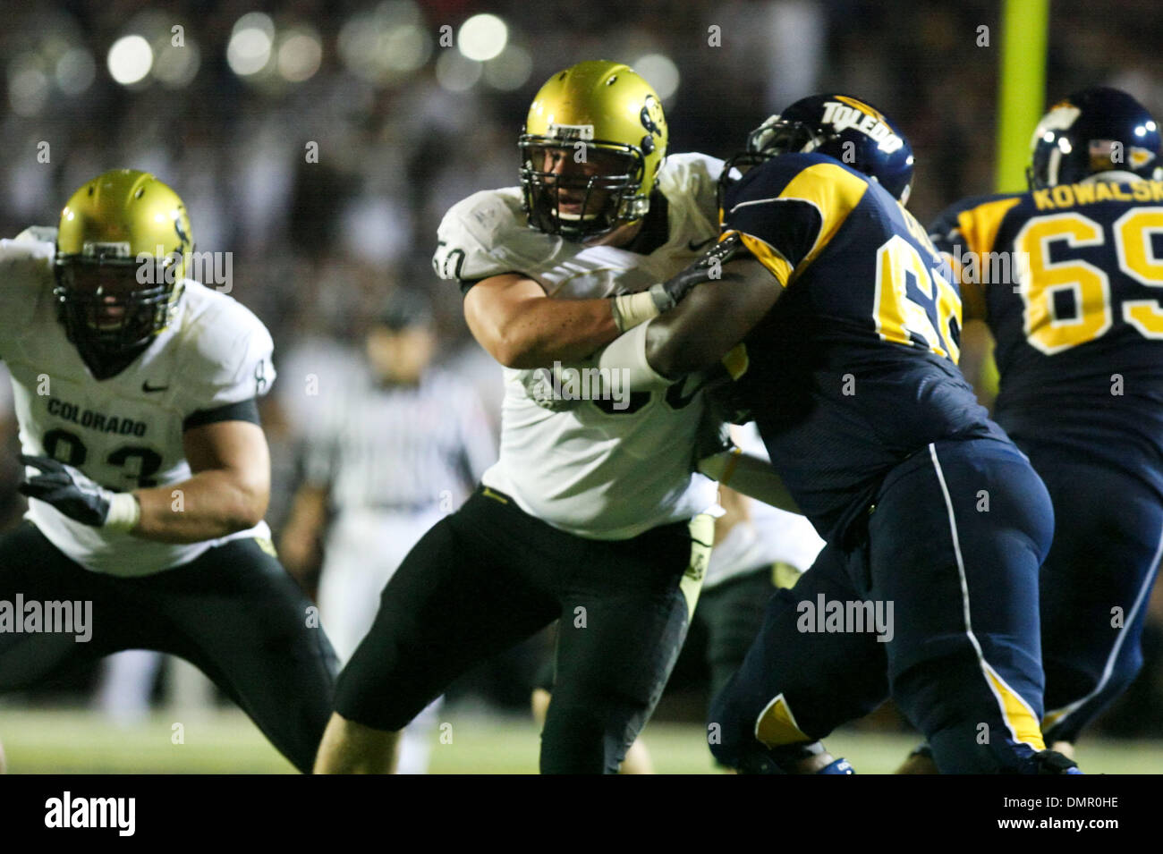 Lineman block hi-res stock photography and images - Alamy