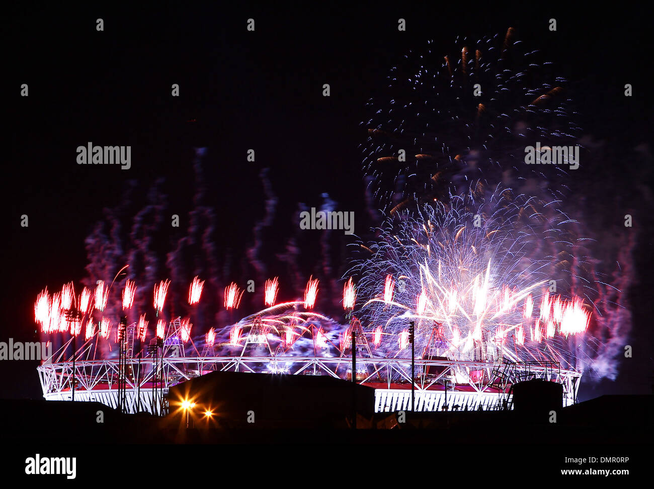 Fireworks explode over Olympic stadium at end of closing ceremony of ...