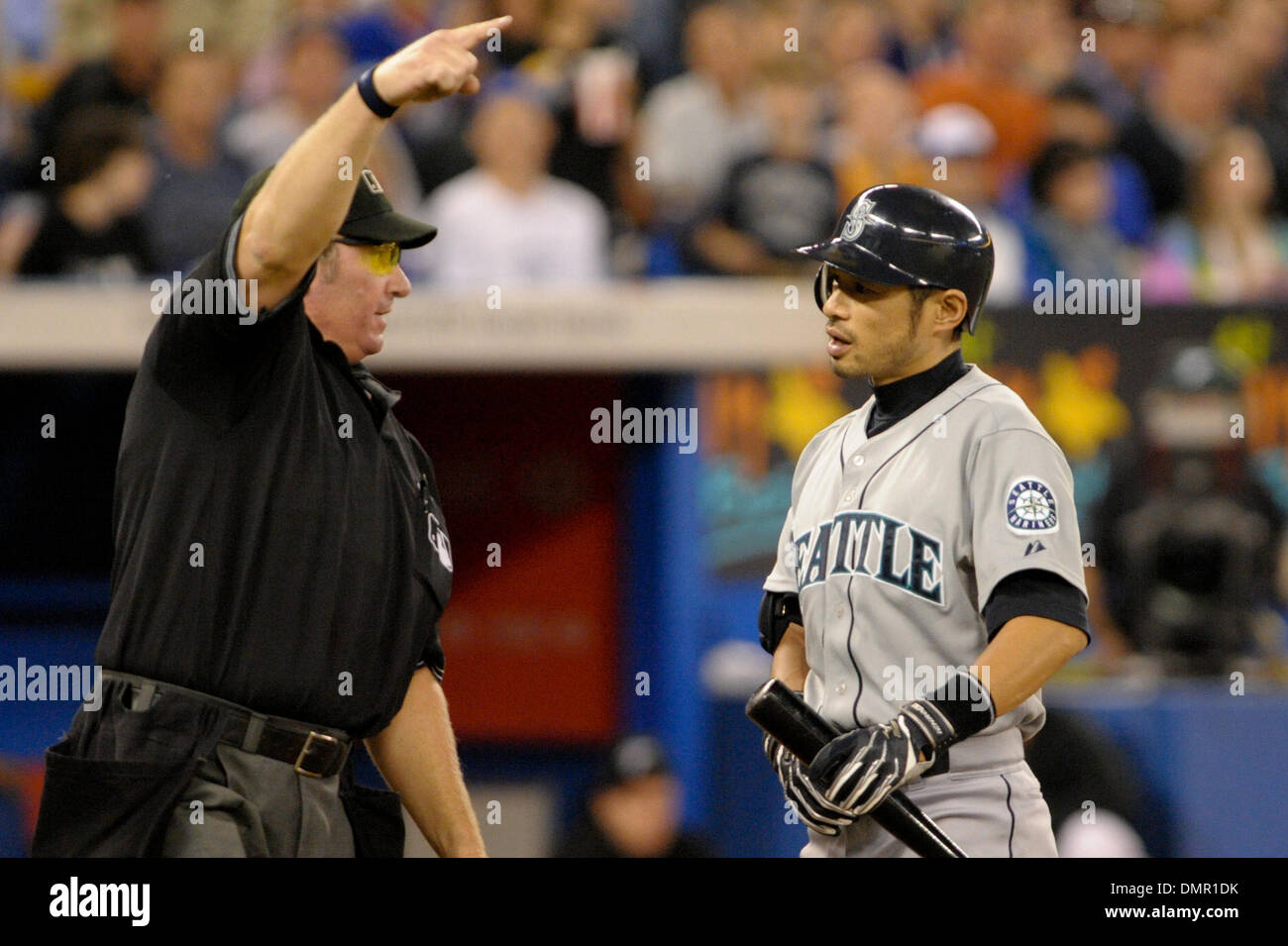 Seattle mariners ichiro suzuki after hi-res stock photography and ...