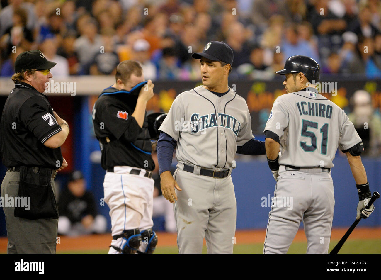Seattle mariners ichiro suzuki after hi-res stock photography and ...