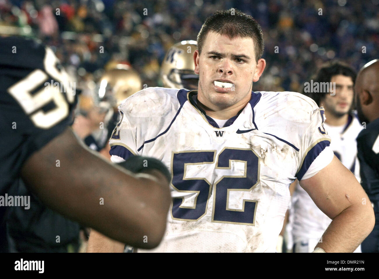 Washington linebacker Nick Wood (52) during game action. Washington, of ...