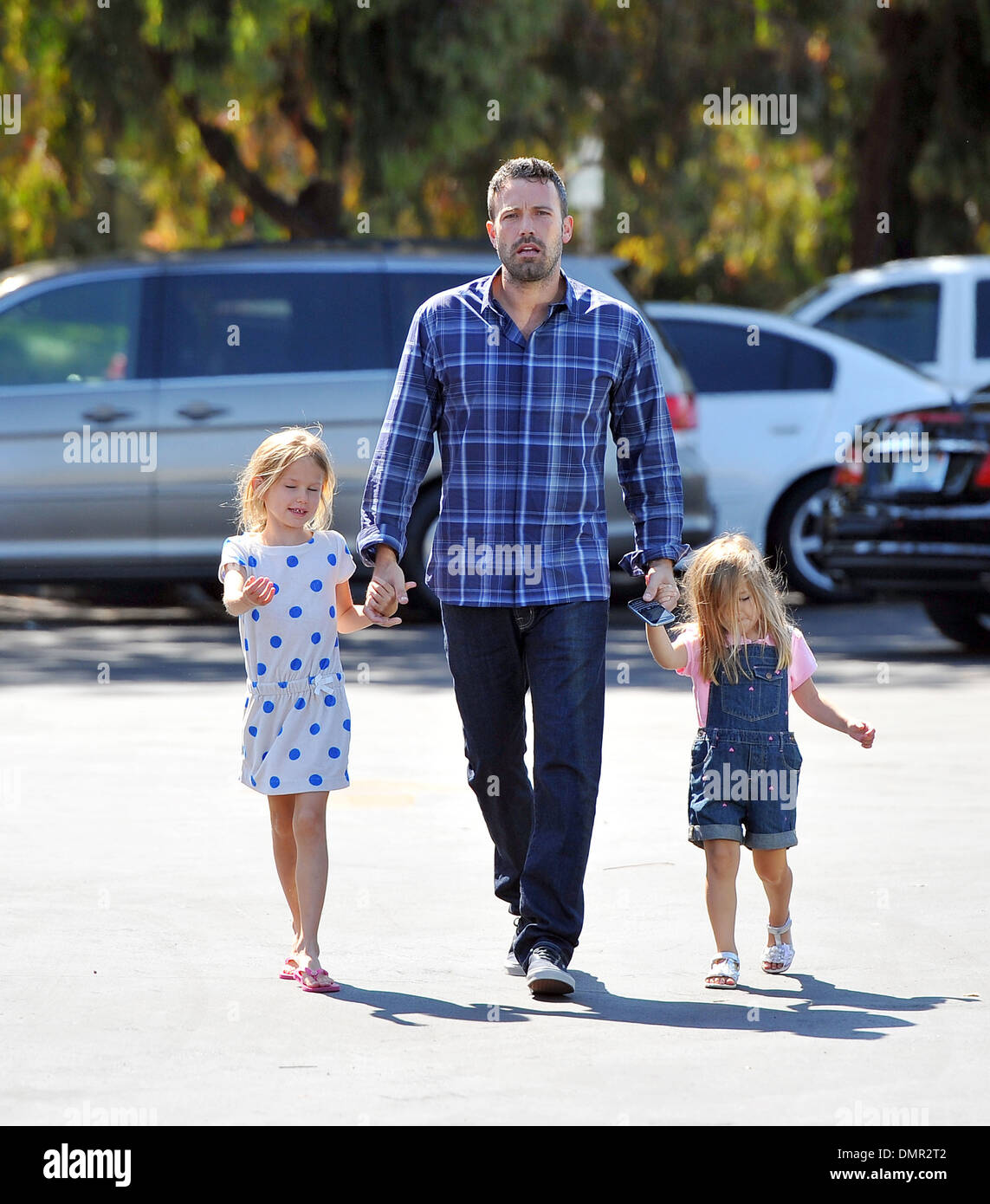 Ben Affleck with daughters Violet Affleck and Seraphina Affleck out at ...