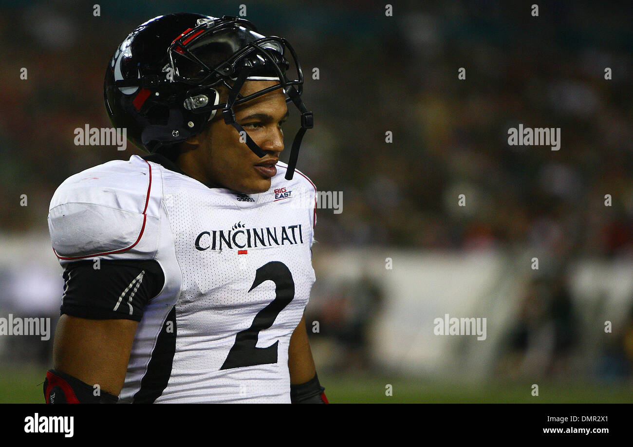 Demetrius jones hi-res stock photography and images - Alamy