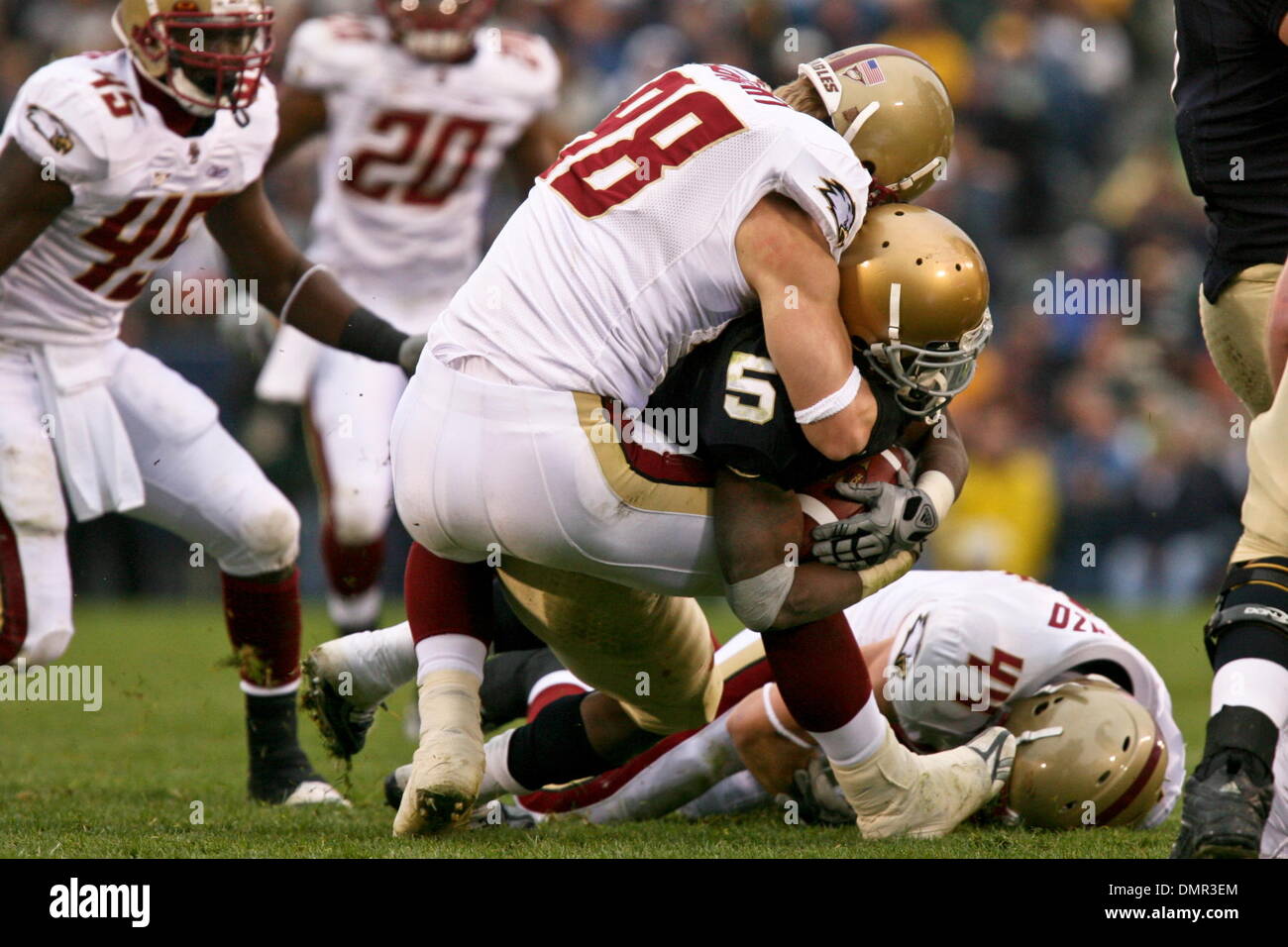 Boston College defensive lineman Alex Albright (98) tackles Notre Dame ...