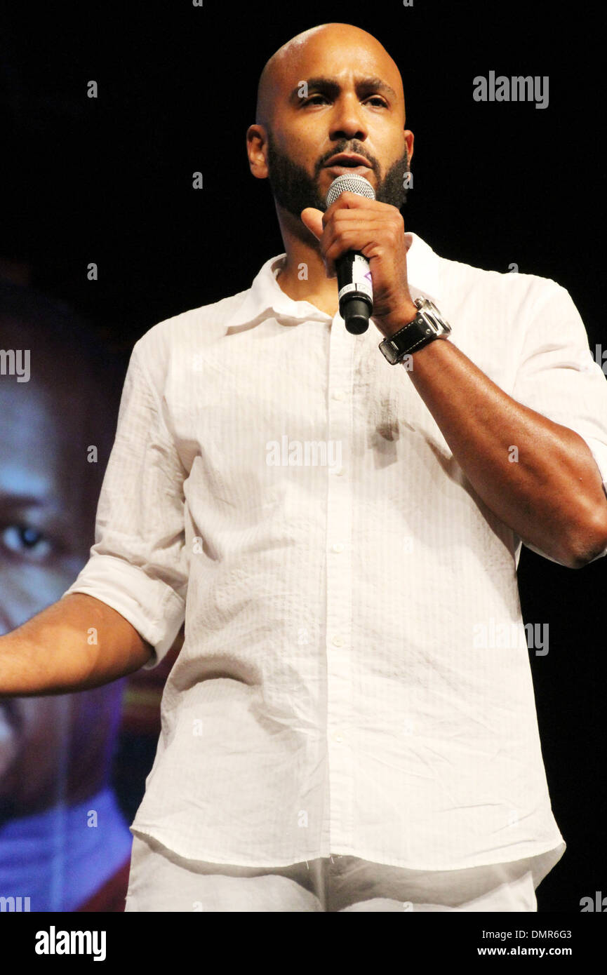 Cirroc Lofton 11th Annual Official Star Trek Convention at Roddenberry ...