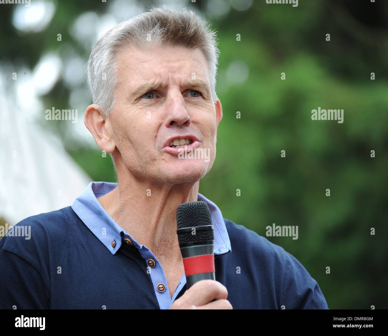 Peter Bowler (Australian Cricketer) Farmfoods British Par Three Golf ...