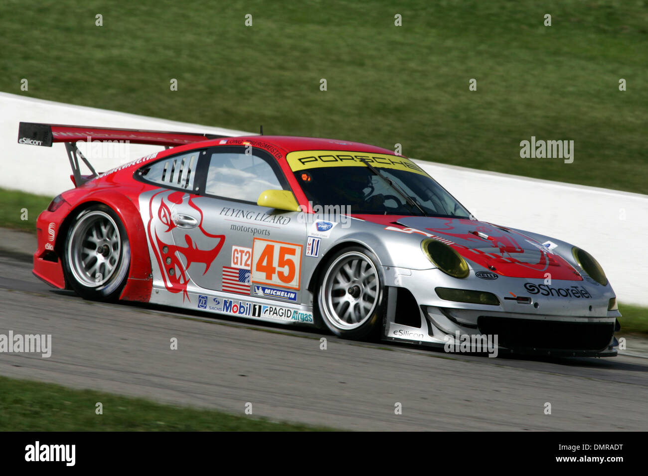Flying lizard motorsports hi-res stock photography and images - Alamy