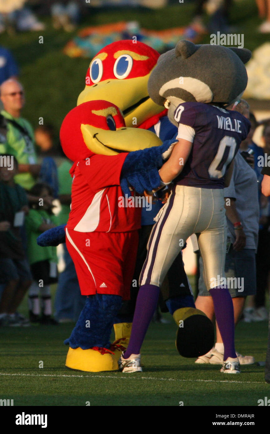 Mls mascots hi-res stock photography and images - Alamy