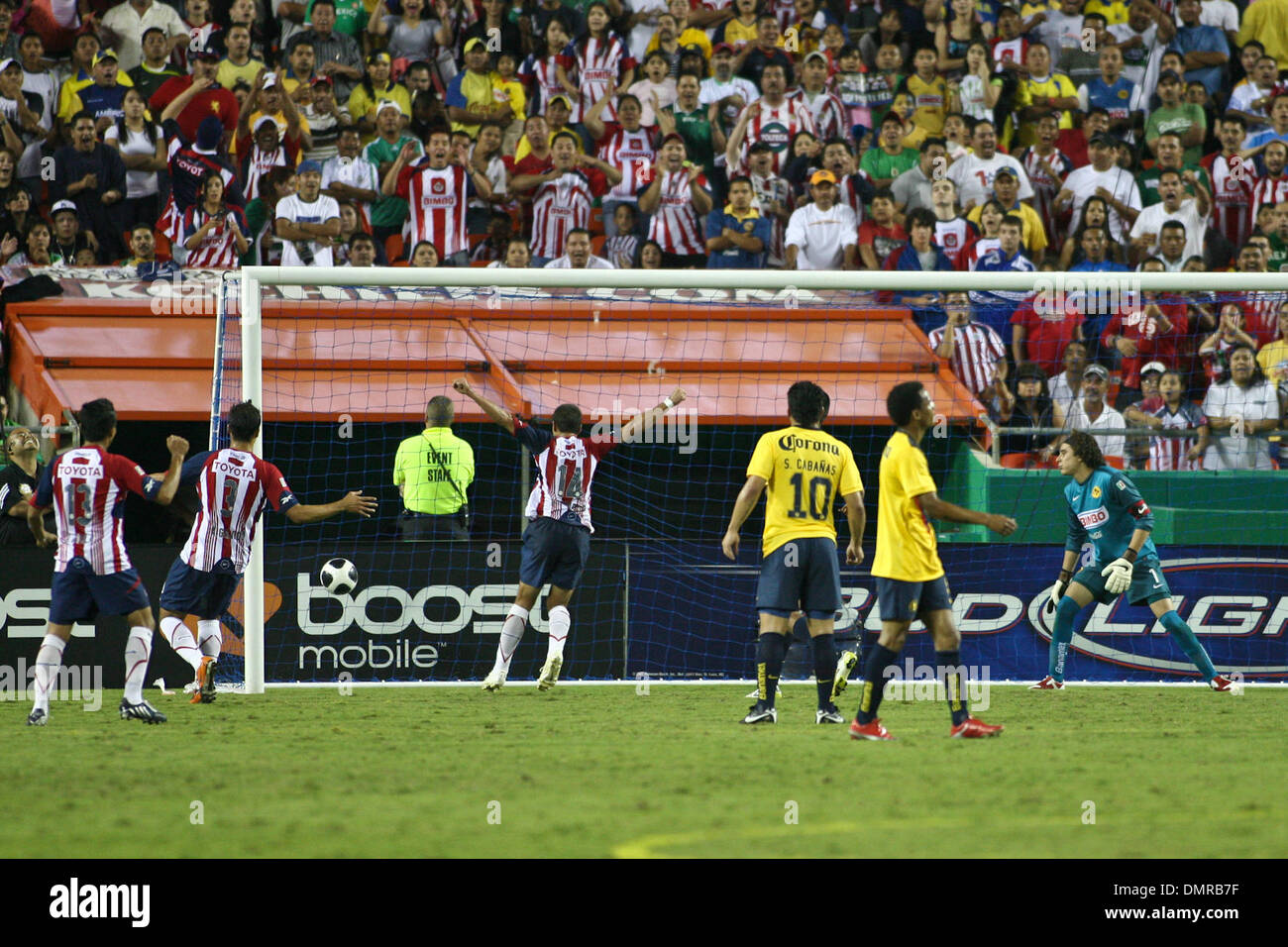 16 September 2009: Chivas score in minute 73 on an own goal off Club ...