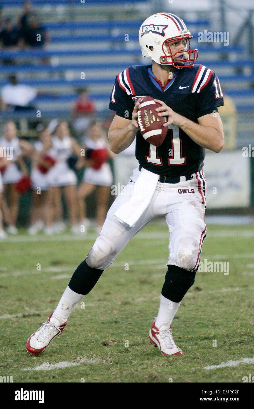 Florida Atlantic quarterback Rusty Smith (11). The Lousiana Monroe ...