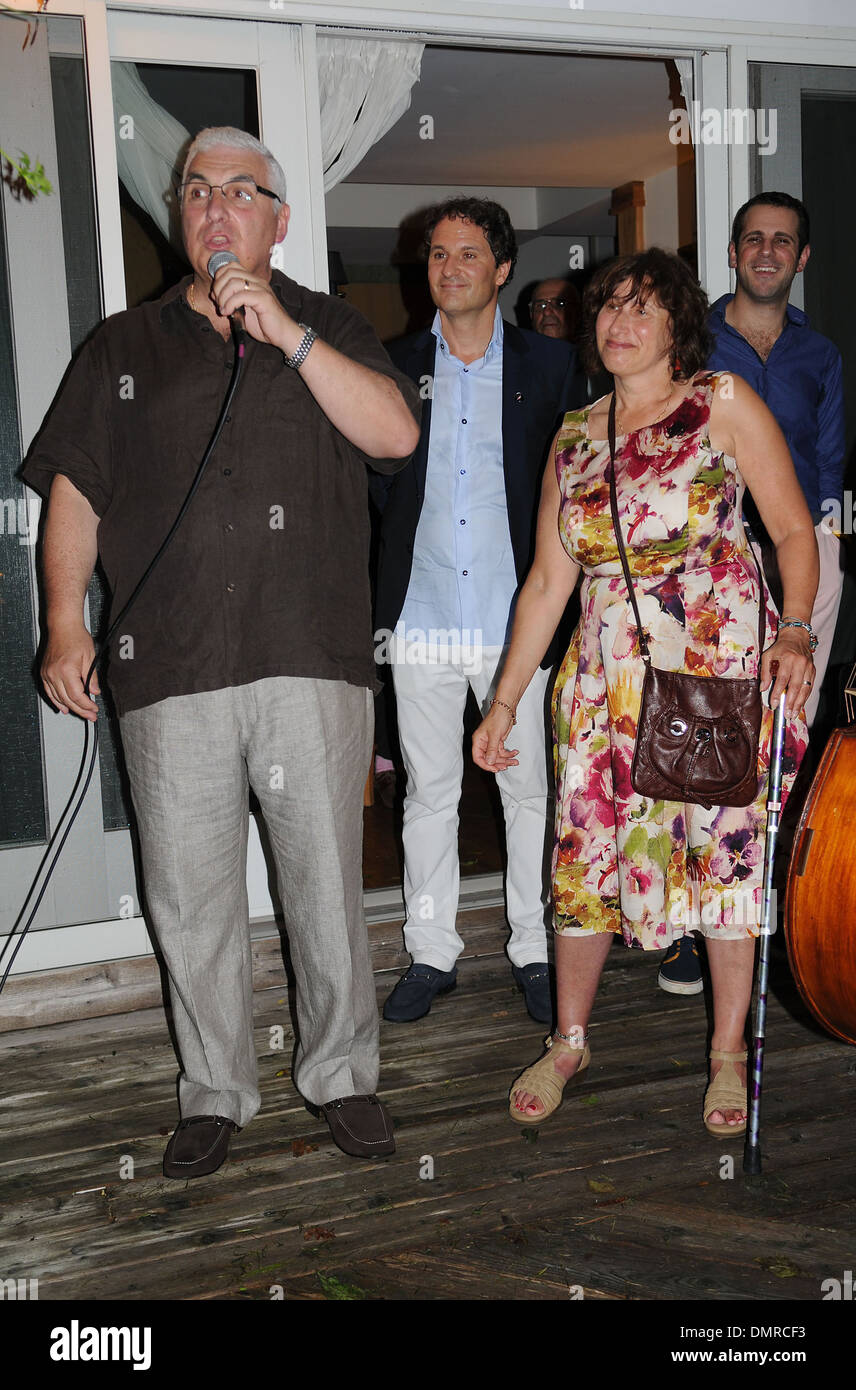 Mitch Winehouse and Janis Winehouse-Collins 'The Amy Winehouse ...