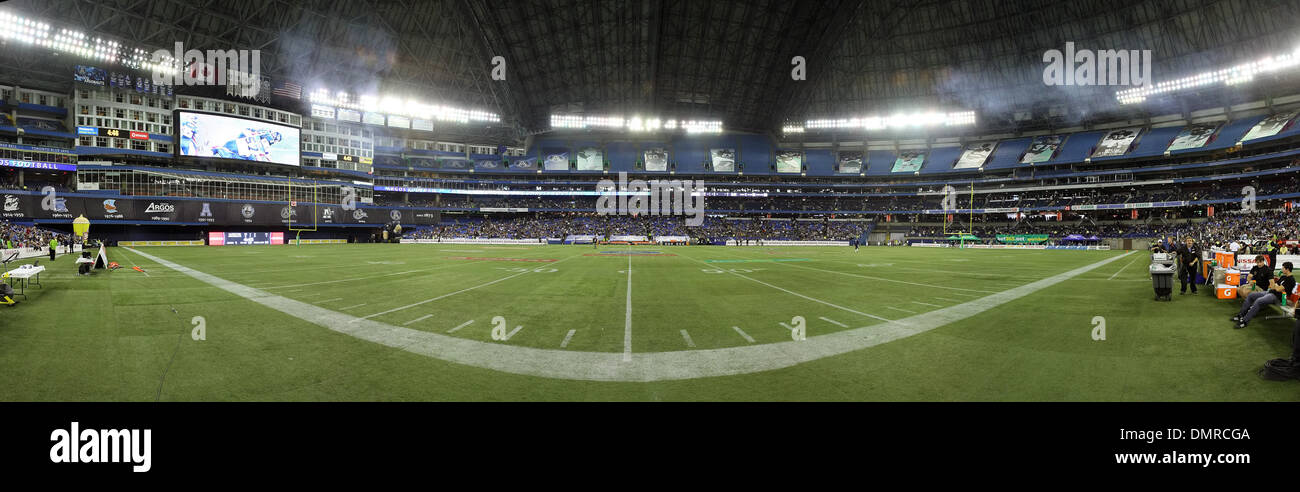 A panoramic view of the Rogers Centre as the Montreal Alouettes take on ...