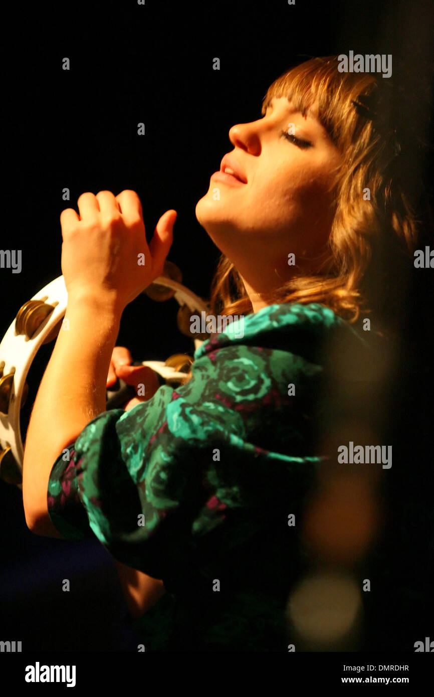 Anna bulbrook hi-res stock photography and images - Alamy