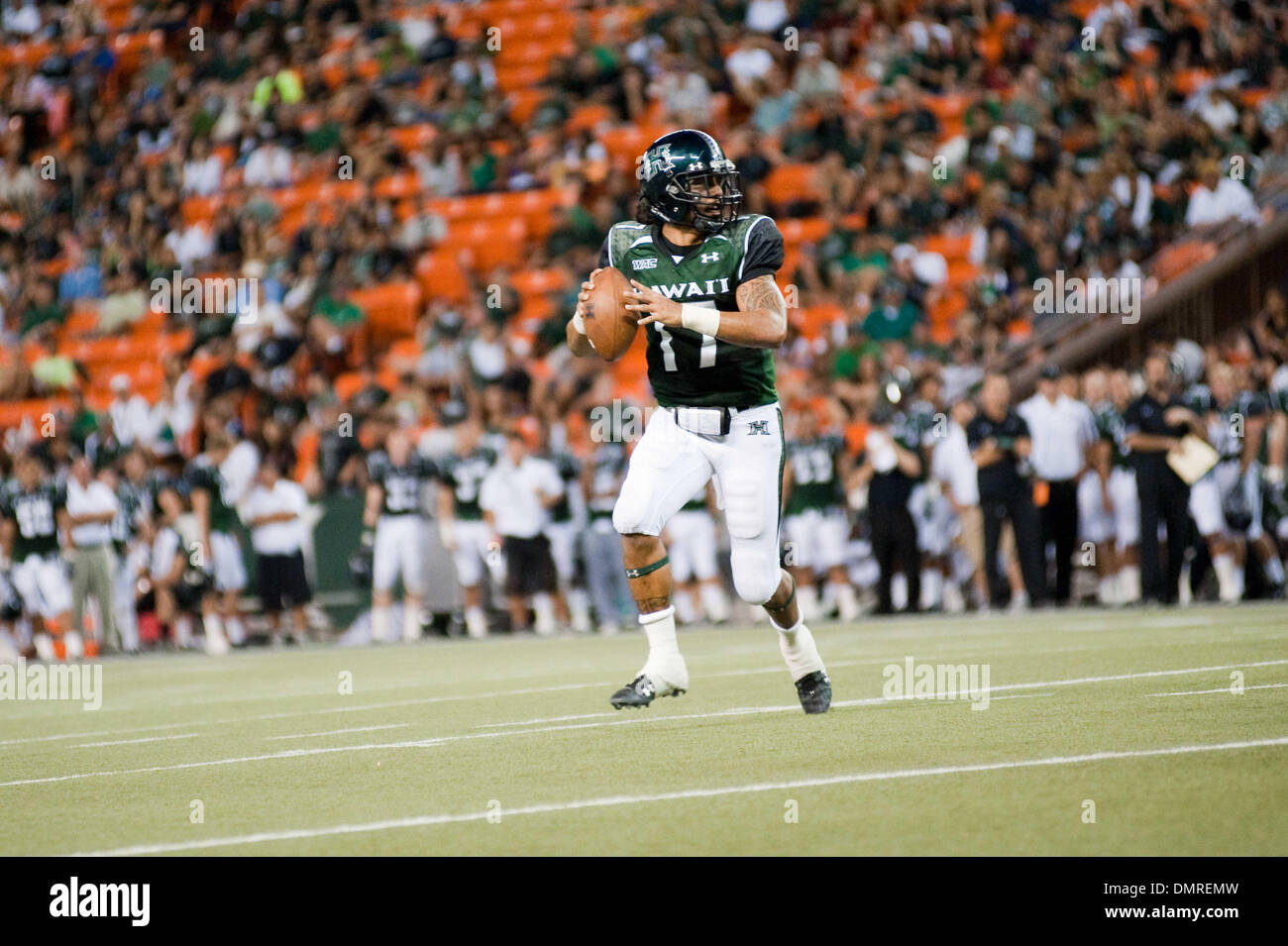 Hawaii quarterback Bryant Moniz #17 during second half action. The ...