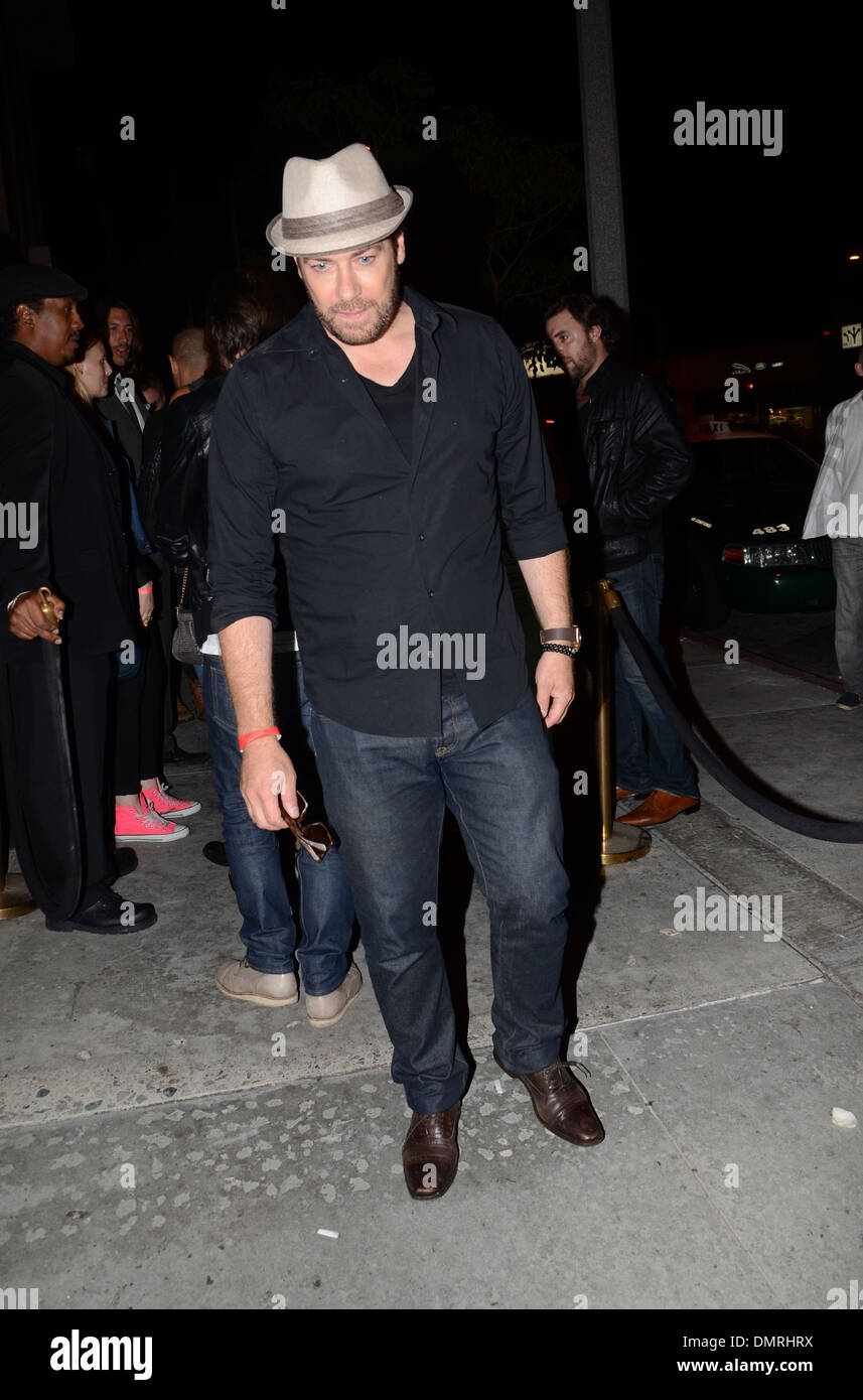 Giovanni agnelli arriving bellows nightclub hi-res stock photography ...