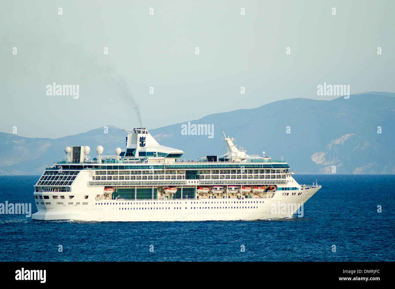 Splendour of the Sea Cruise Boat sailing out of Argostoli, Kefalonia ...