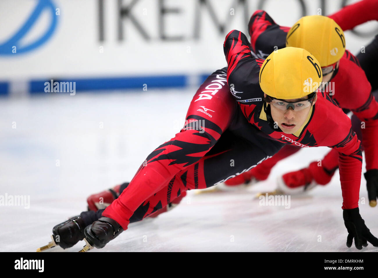 Osaka Pool Ice Skating Rink, Osaka Japan. 15th Dec, 2013. Yuzo Takamido ...