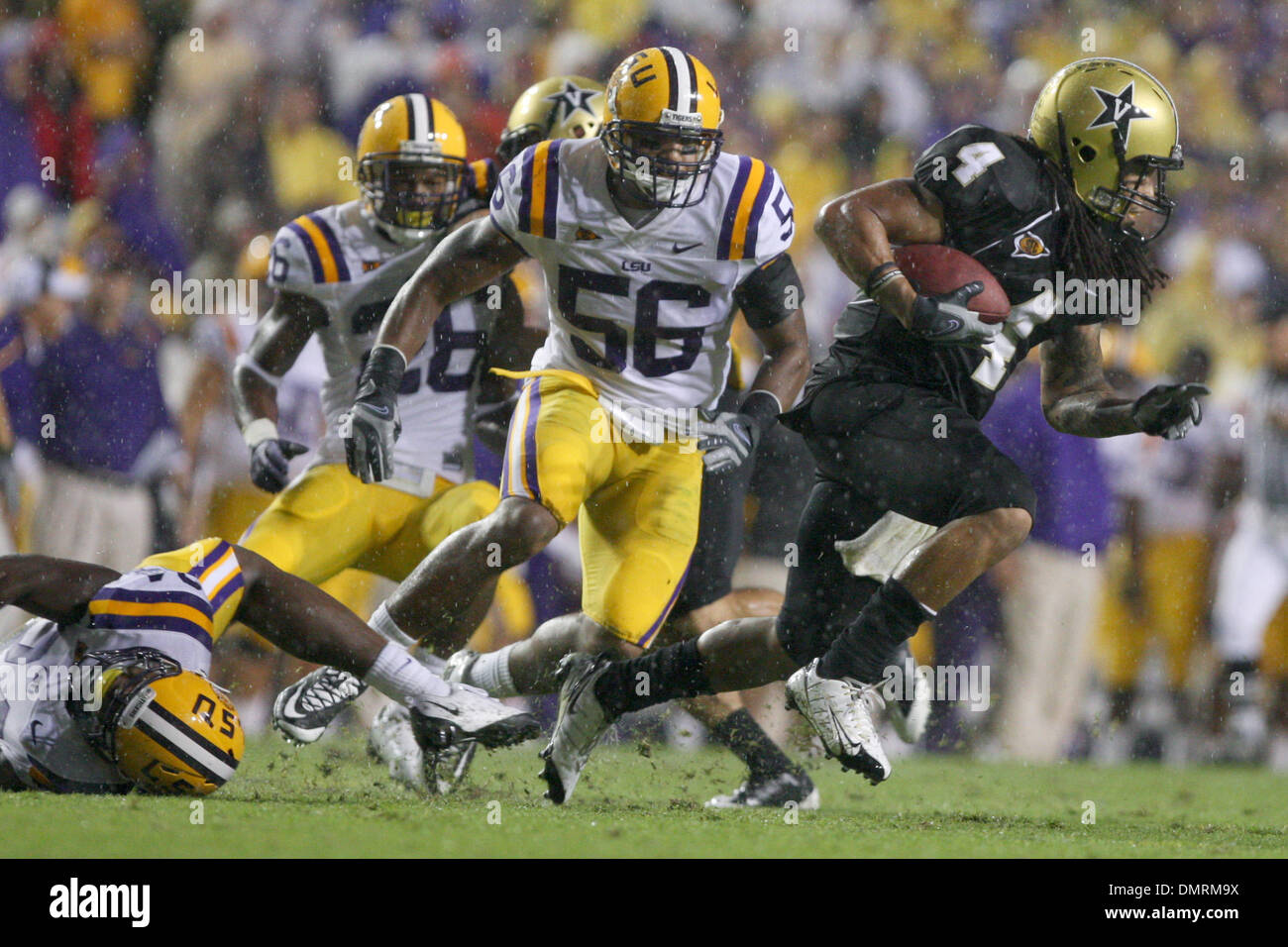 LSU linebacker Perry Riley (56) in pursuit of Vanderbilt wide receiver ...