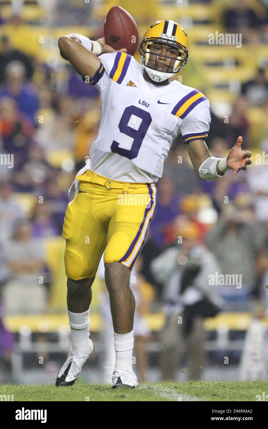 LSU quarterback Jordan Jefferson (9) drops back for the pass. The LSU ...