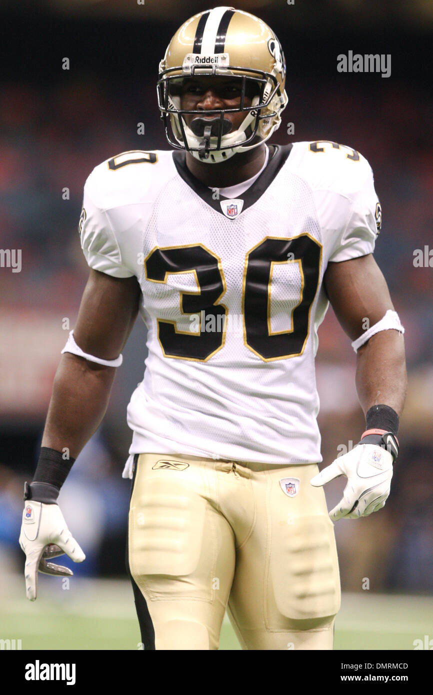 New Orleans Saints running back Lynell Hamilton (30). The New Orleans ...