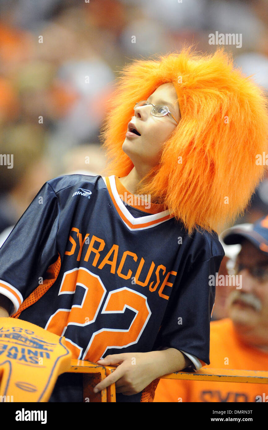 Jumbo tron hi-res stock photography and images - Alamy