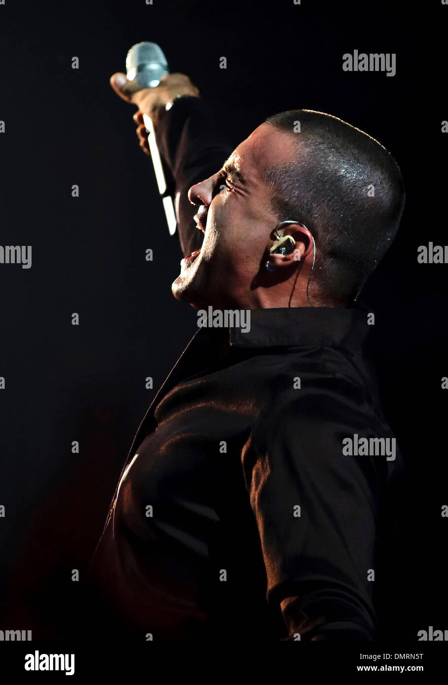 Creed frontman and lead vocalist Scott Stapp during the bands show in ...