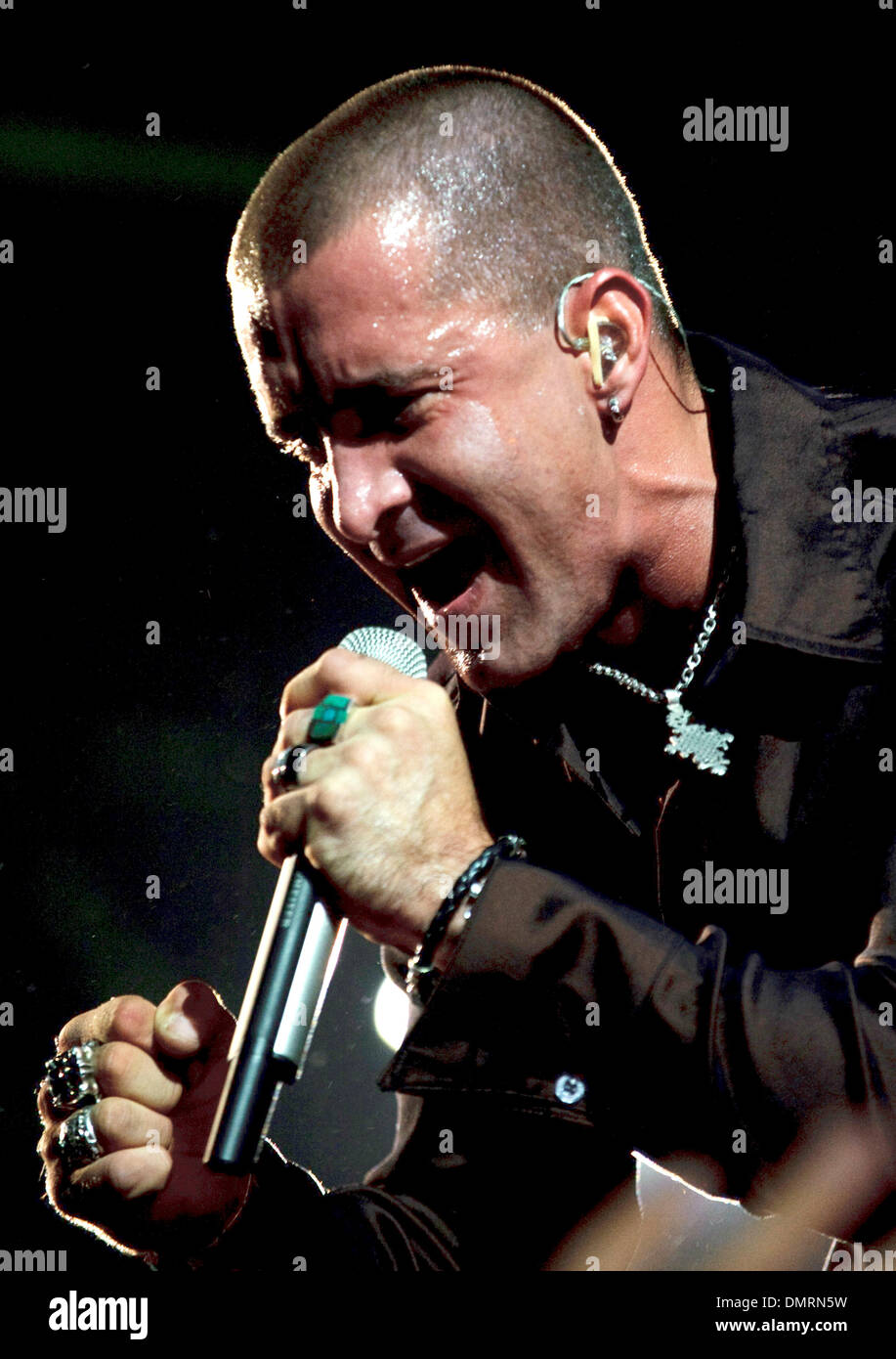 Creed frontman and lead vocalist Scott Stapp during the bands show in ...