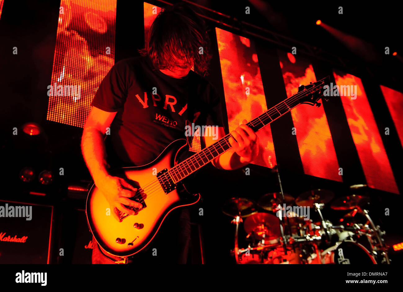 Staind hi-res stock photography and images - Alamy