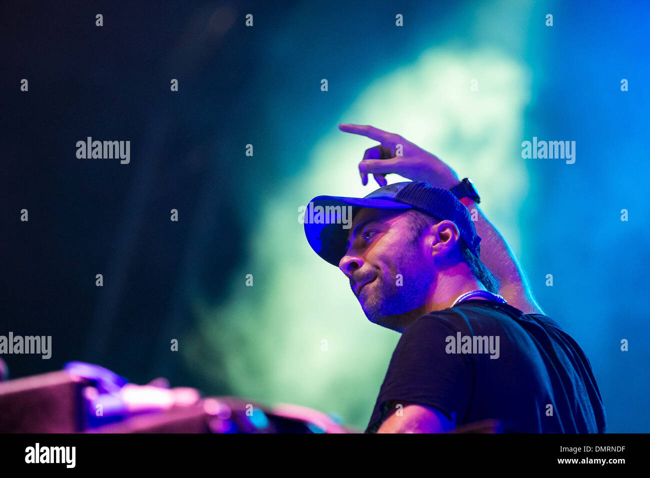 Diego Miranda performing live at Centro Hipico de Vilamoura in ...