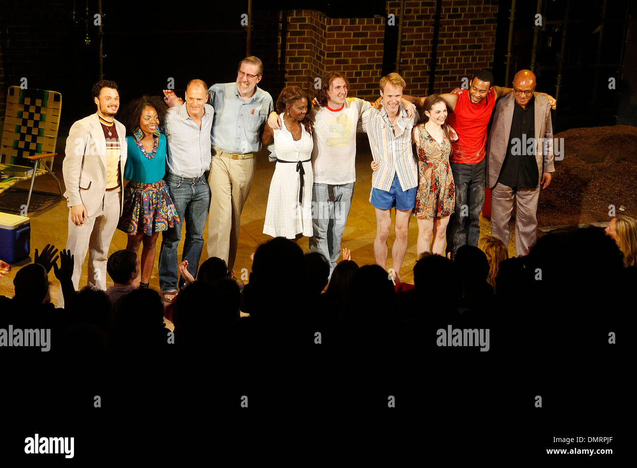 Lee Osorio Marsha Stephanie Blake Woody Harrelson Nick Wyman Shamika ...