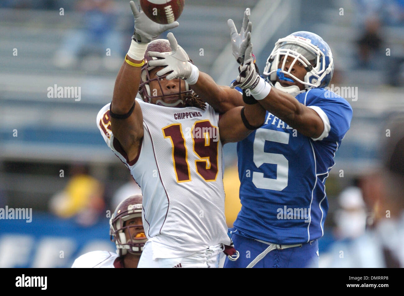 Josh gordy hi-res stock photography and images - Alamy