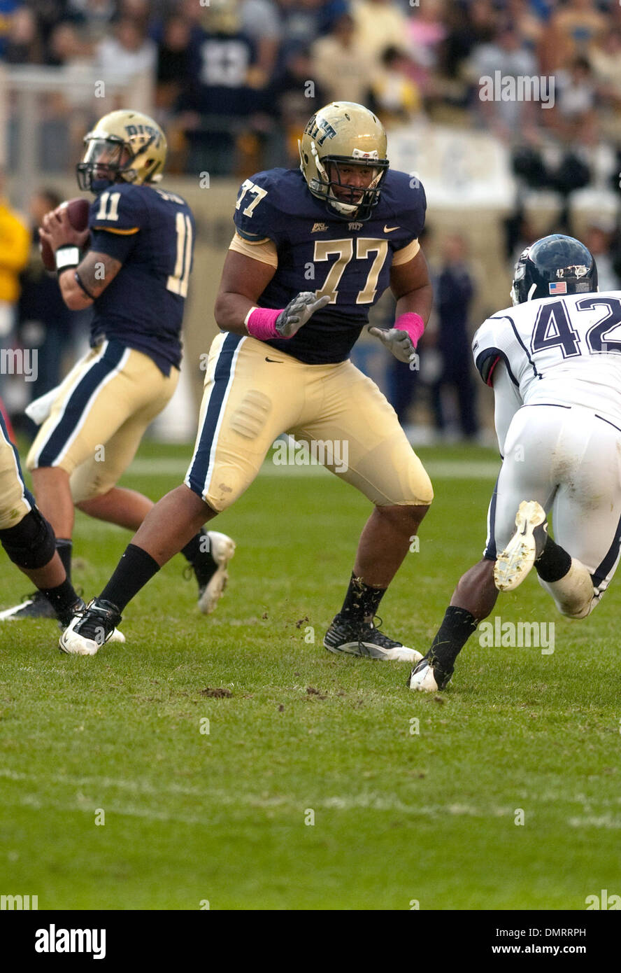 Pittsburgh Panthers offensive lineman Jason Pinkston (77) blocks for ...