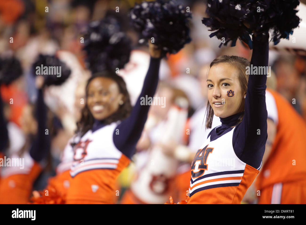 Auburn tigers cheerleaders hi-res stock photography and images - Alamy