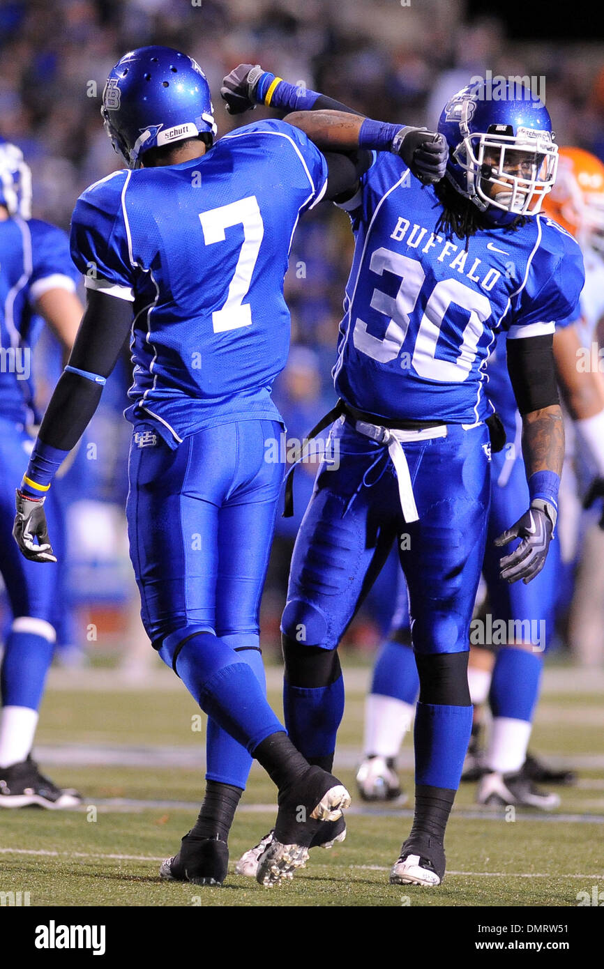 The newton arms hi-res stock photography and images - Alamy